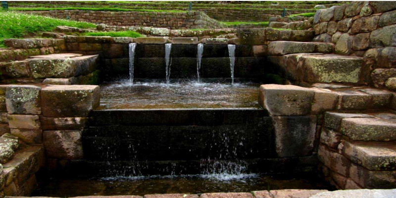 Visiting Lucre - Cusco Travelers House